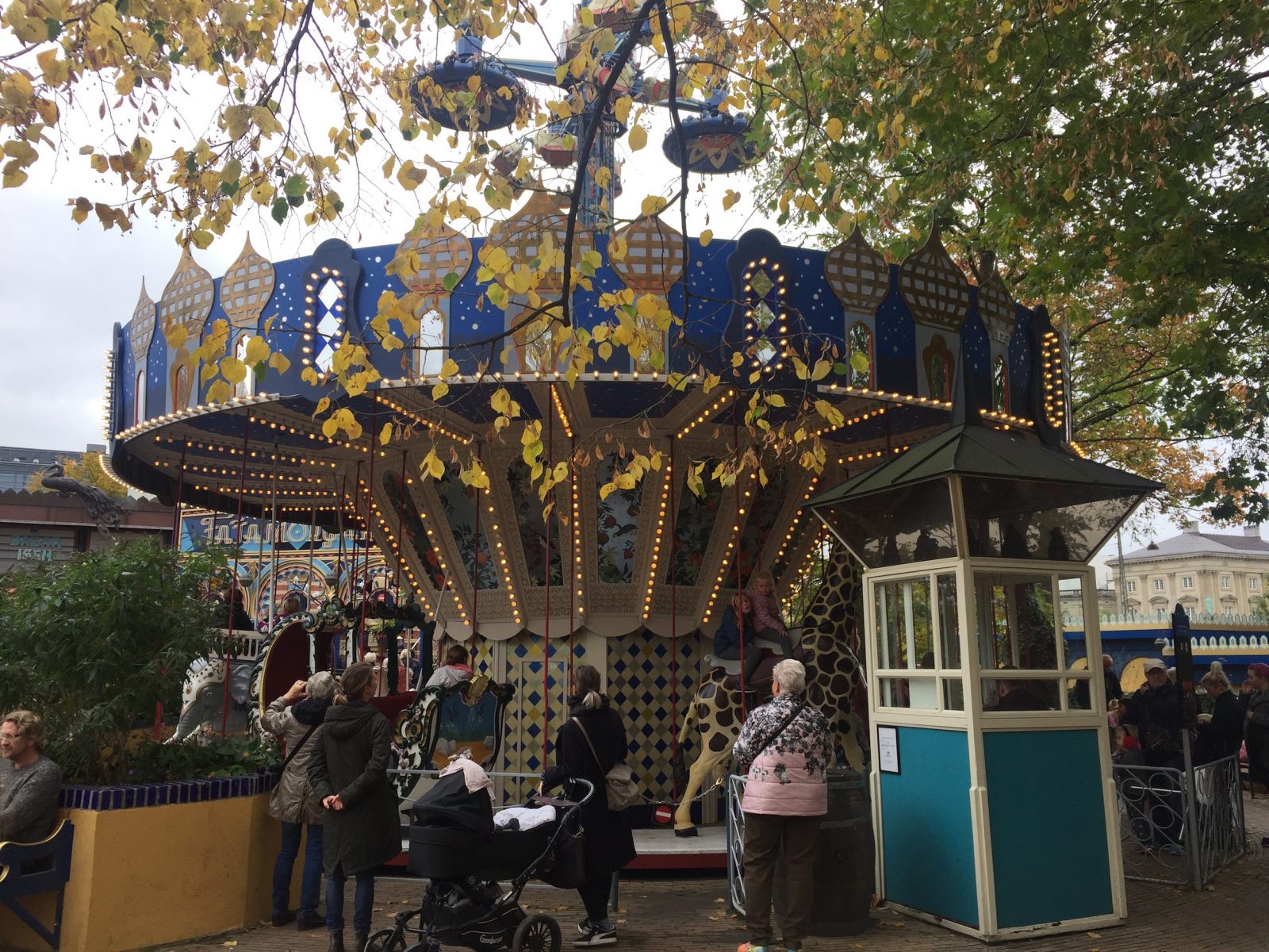 tivoli gardens carousel - zeynep cansoylu